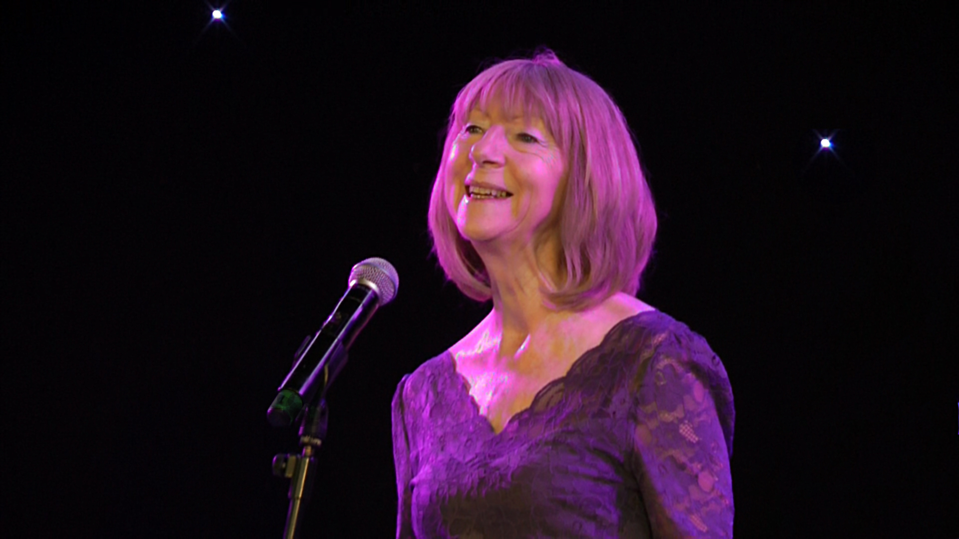 Home - Julie Roberts Singer UK